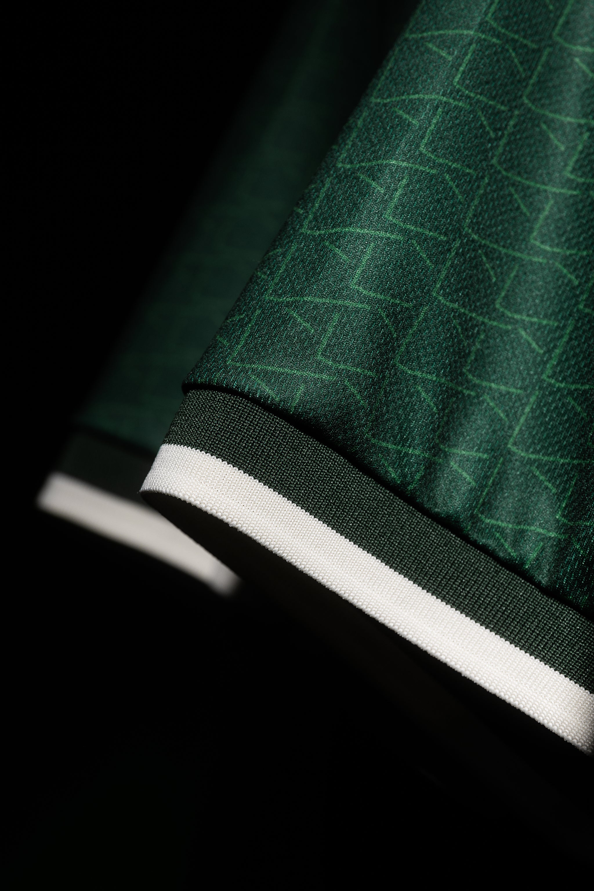 Uniforme oficial Hydra – LOUD